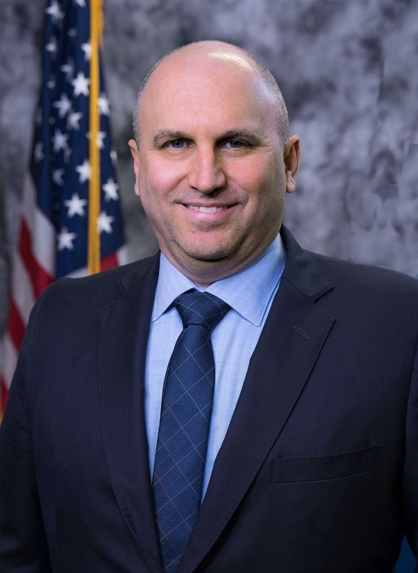 Gary Barlet Headshot – MeriTalk